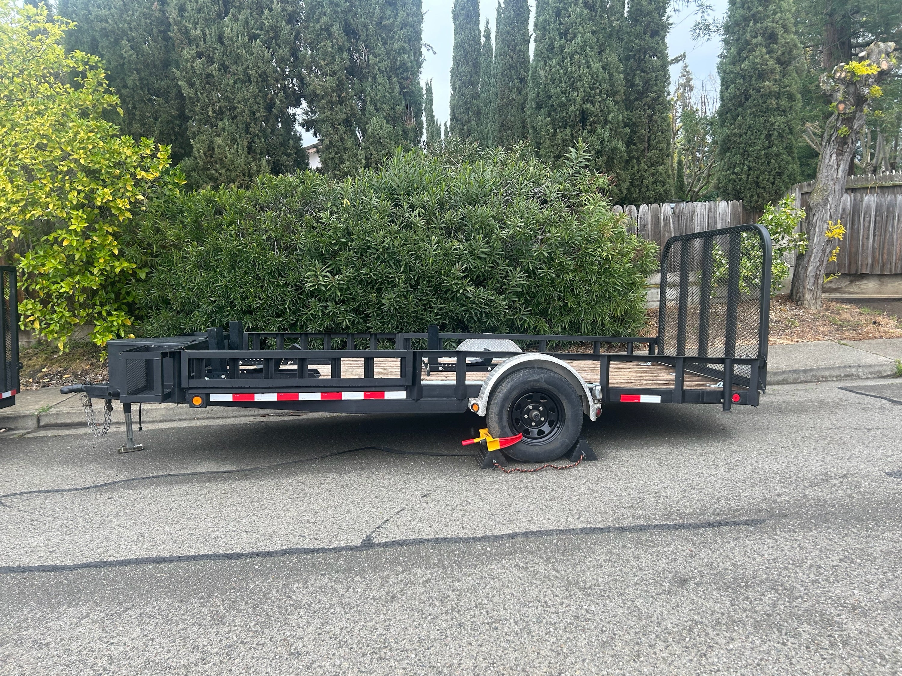 Wide & Reliable Can-Am Trailers for Off-Road Adventures | 925 Trailer ...
